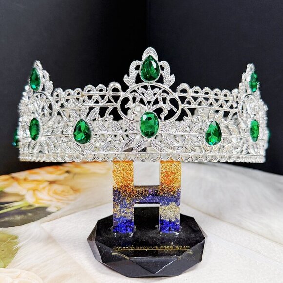 Handmade | Accessories | Royal King Crowns Green Crystal Crown Silver ...